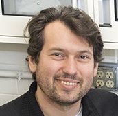 Van der Zande named Highly Cited Researcher for fourth time ...