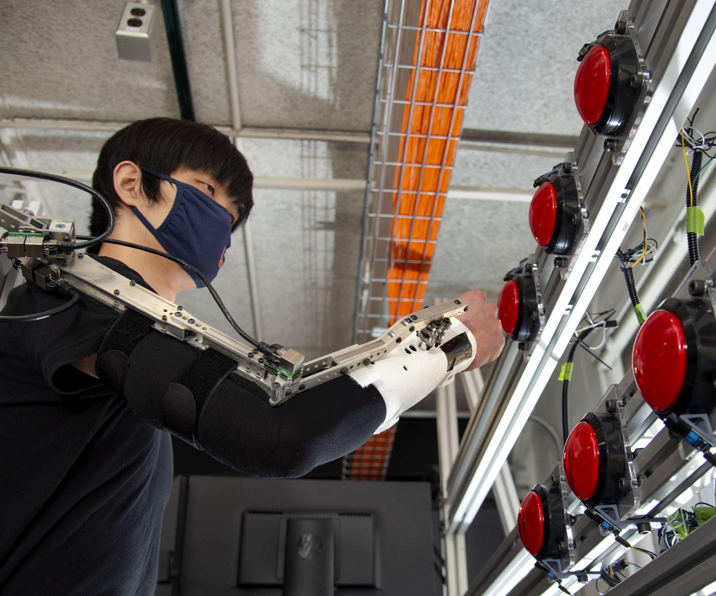 Top cohort of graduate students begin their journey in MechSE ...