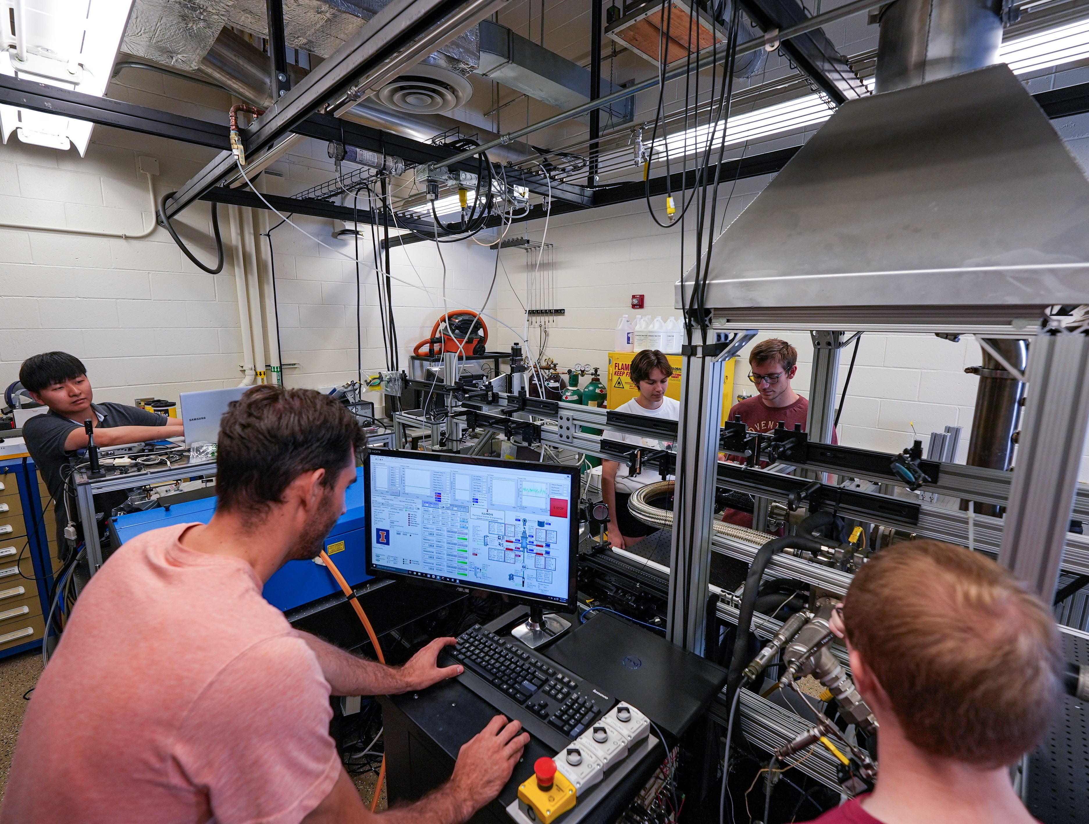 Up in the Air | Mechanical Science & Engineering | Illinois